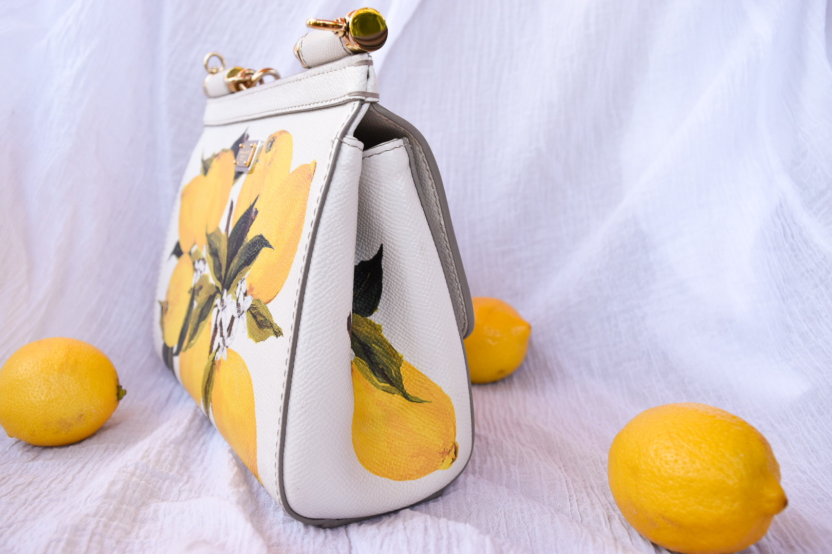Fameleon | Dolce & Gabbana Lemon Sicily Bag